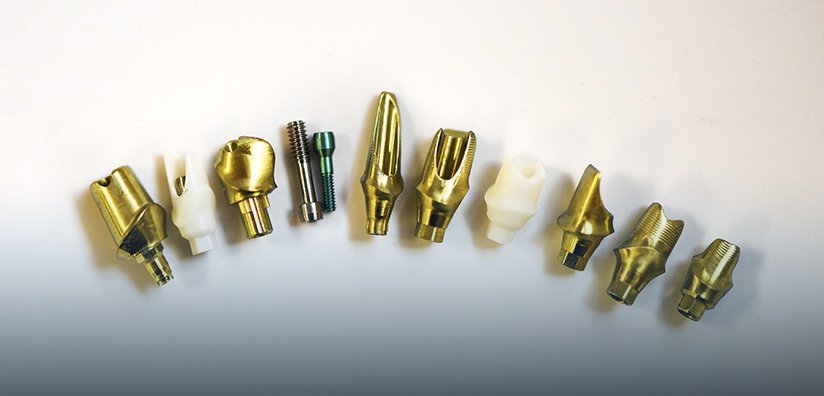 Les différents types de piliers d'implant dentaire